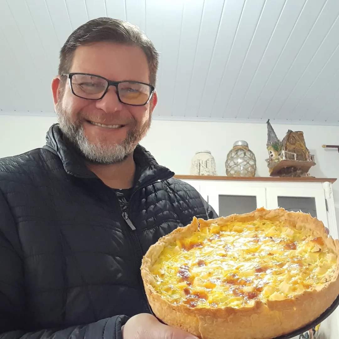 Conheça Jaison Bez Fontana, o colunista do "Treze de Maio em destaque ...